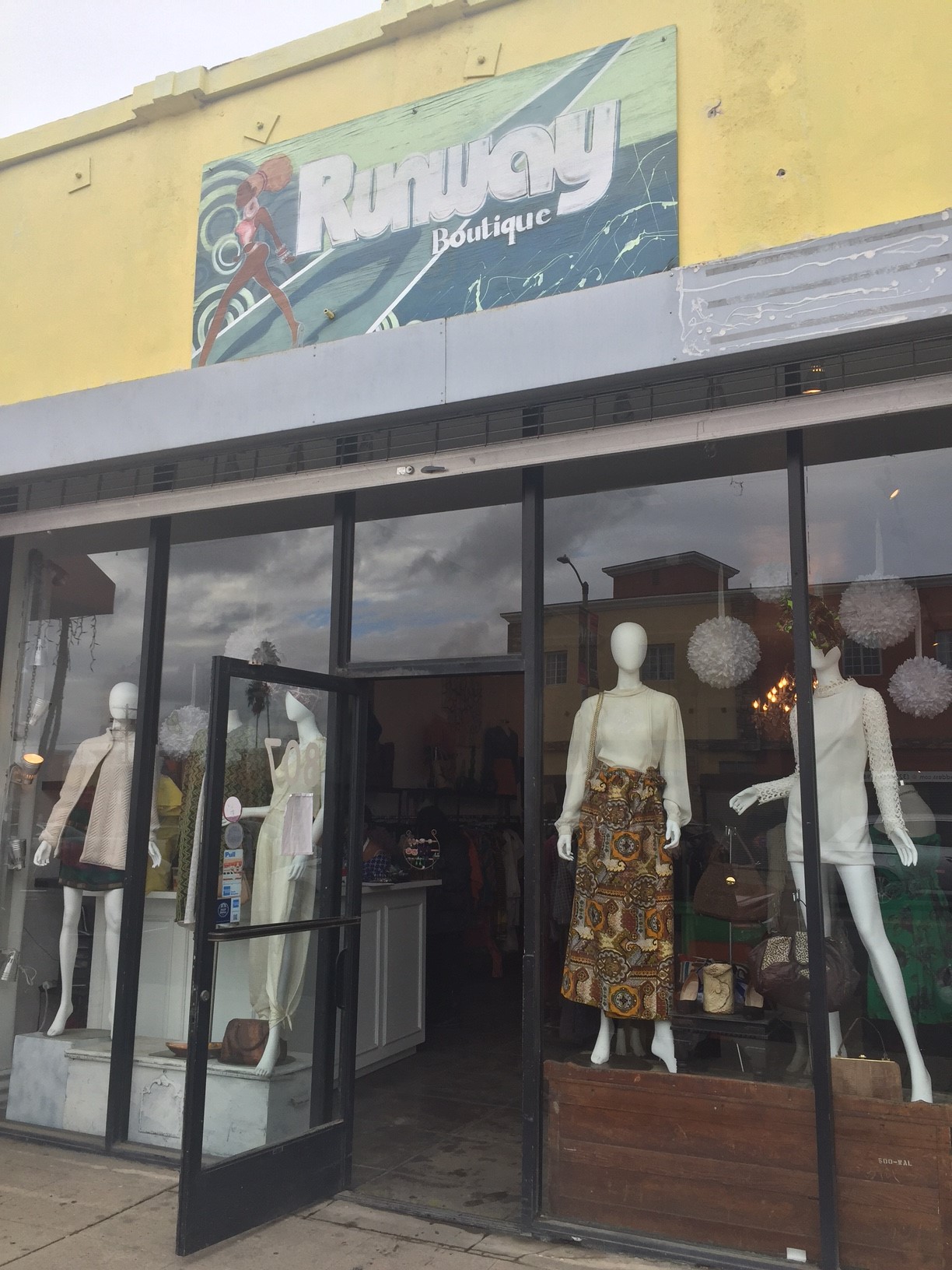 Shop Stop – Runway Boutique L.A.